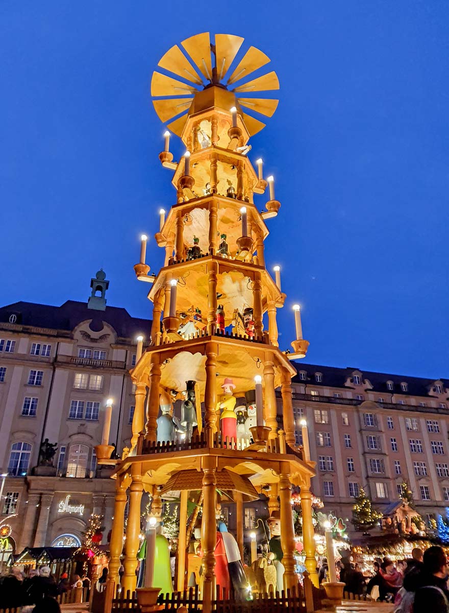 Visiting Dresden Striezelmarkt - Oldest Christmas Market in Germany